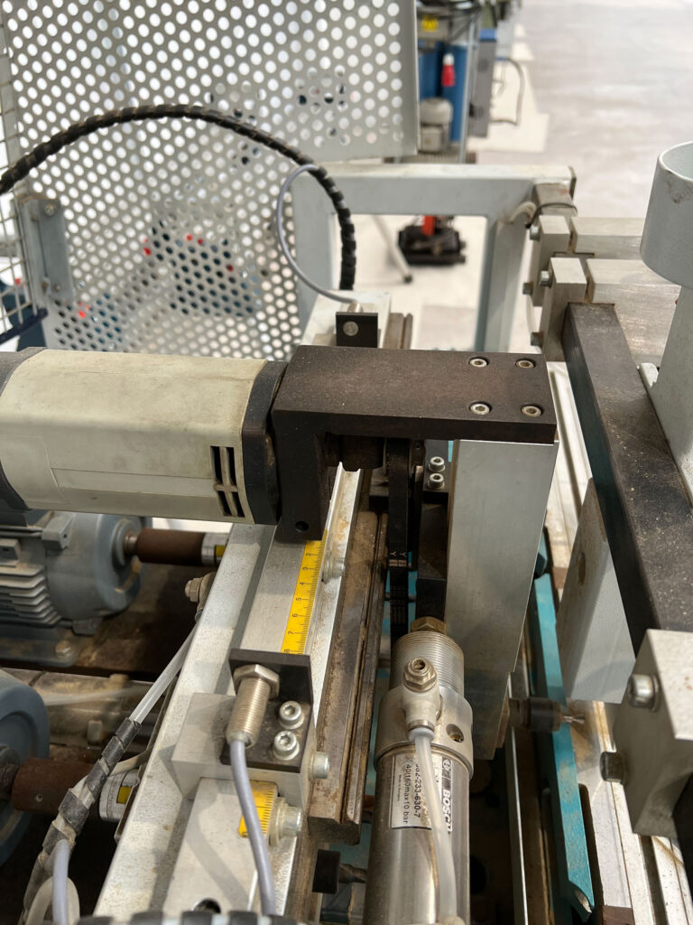 Hoffmann PP2 H-DB Automatic Drilling / Dovetail Machine