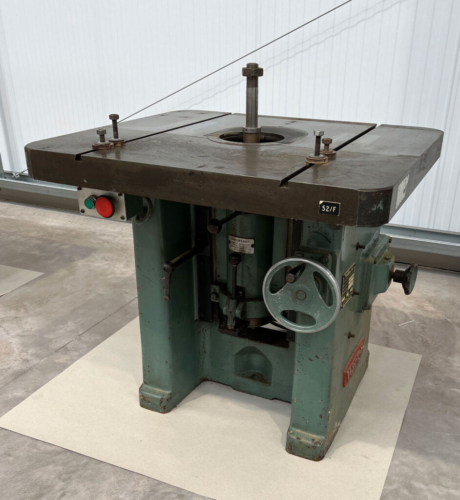 Wadkin EQ Spindle Moulder For Sale - Shrops.co.uk